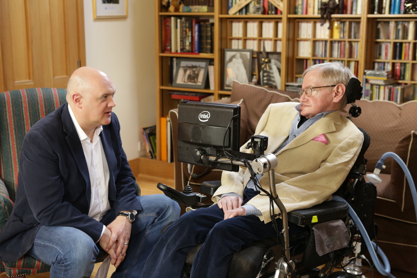 Odisea estrena en exclusiva el ‘Encuentro con Stephen Hawking’ - Cine y ...